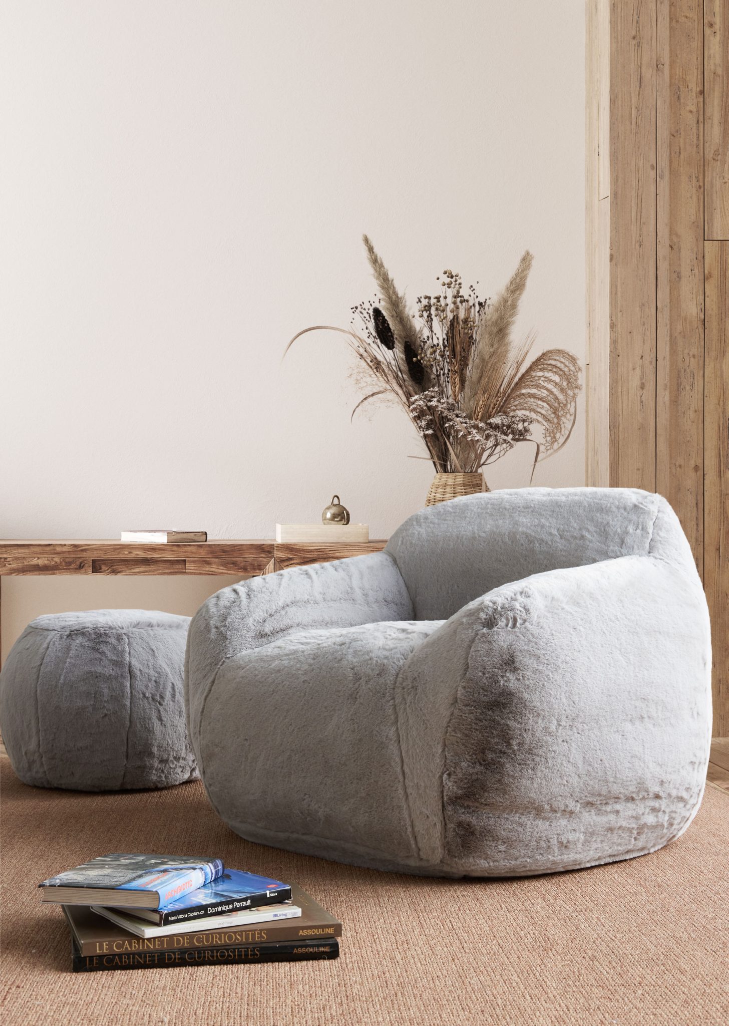 Round Faux Fur Pouffe - Grey - Chooze